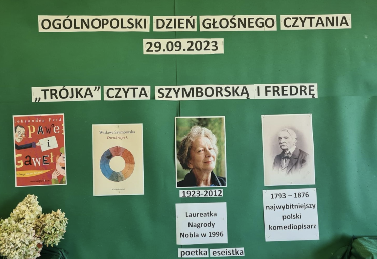 ''TRÓJKA'' CZYTA SZYMBORSKĄ I FREDRĘ - Sportowa szkoła podstawowa nr 3 ...